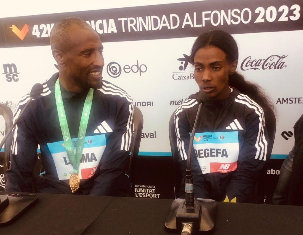 Lemma und Degefa gewinnen in Valencia, Ringer mit Bestzeit, Hottenrott ...